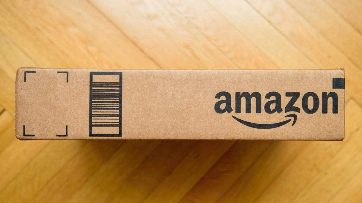 Amazon's $475 Citizen Eco-Drive luxury watch with 600+ feet of water ...