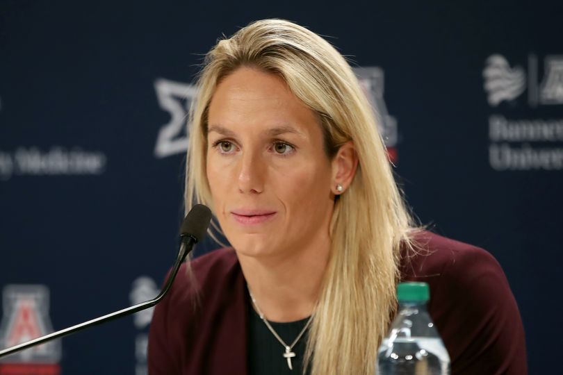 College basketball coach receives vile and 'hateful' abuse after ...