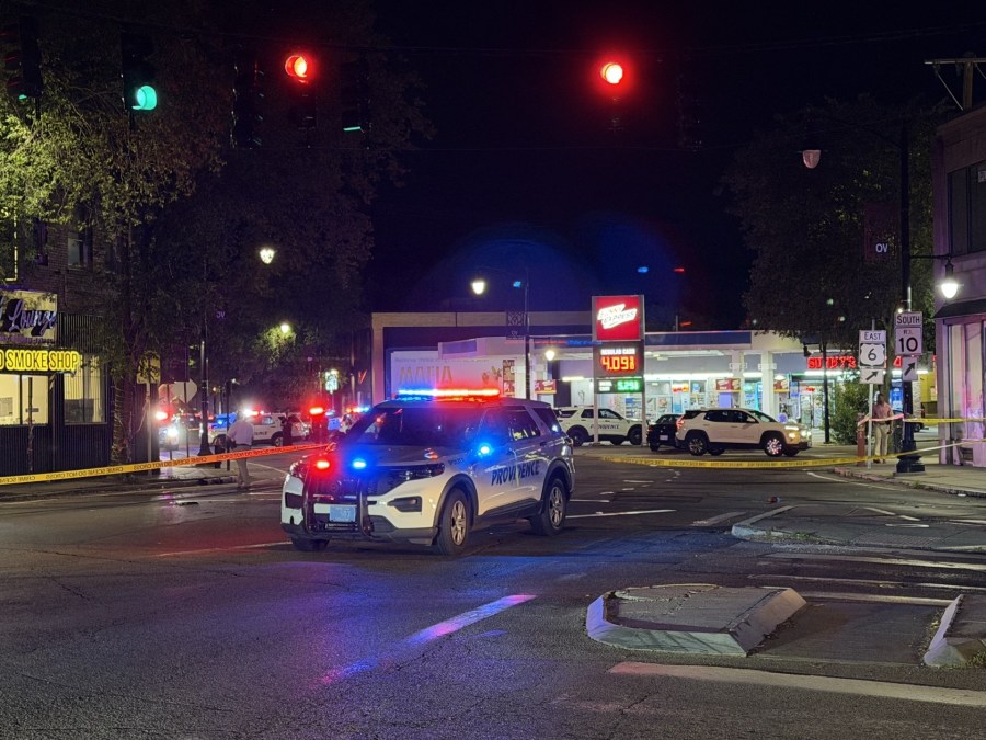 Man stabbed in Providence