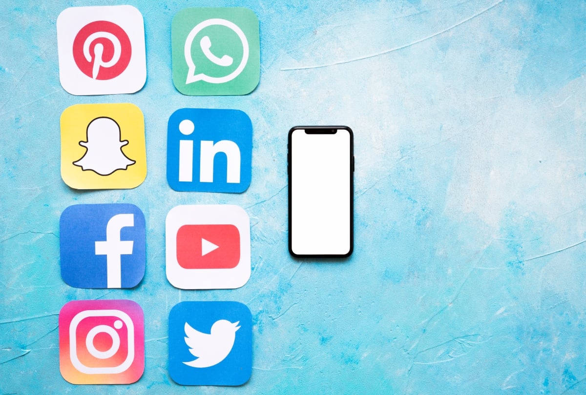«Έπεσαν» Facebook, Messenger και Instagram