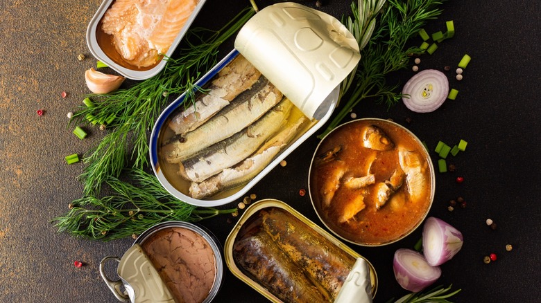 How to build the ultimate tinned fish snack board
