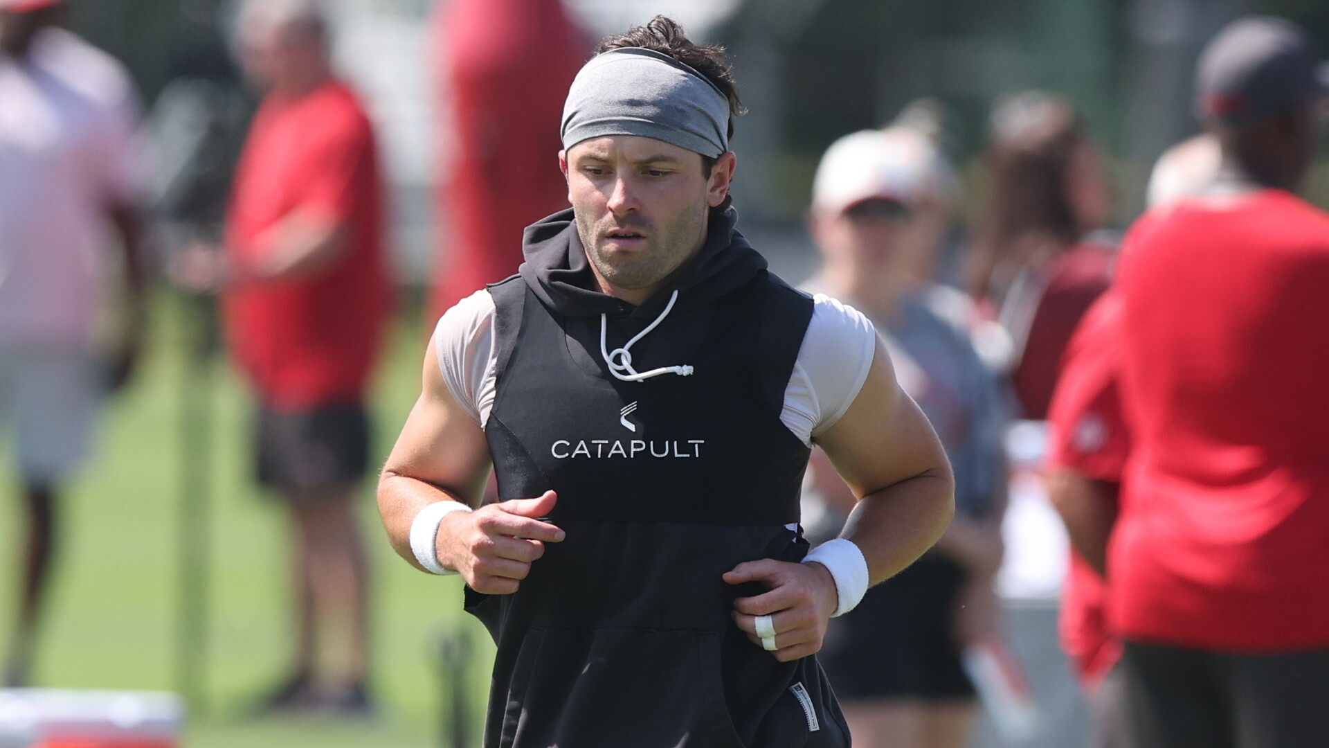Todd Bowles: Baker Mayfield's a true pro, contract will take care of itself