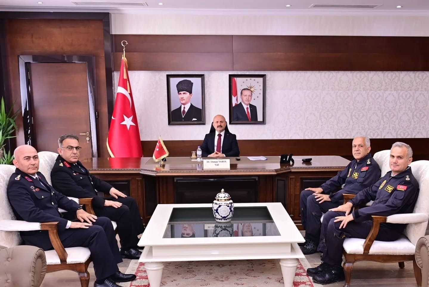 Vali Varol: "Jandarma, vatandaşlarımızın can ve mal güvenliğinin ...