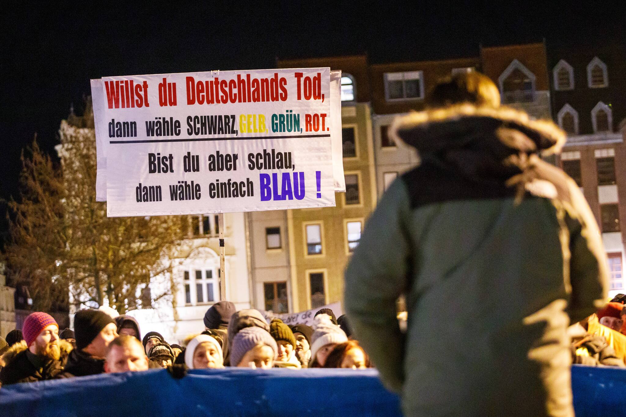 Warum sich viele Wähler nach einem Bruch mit den etablierten Parteien ...