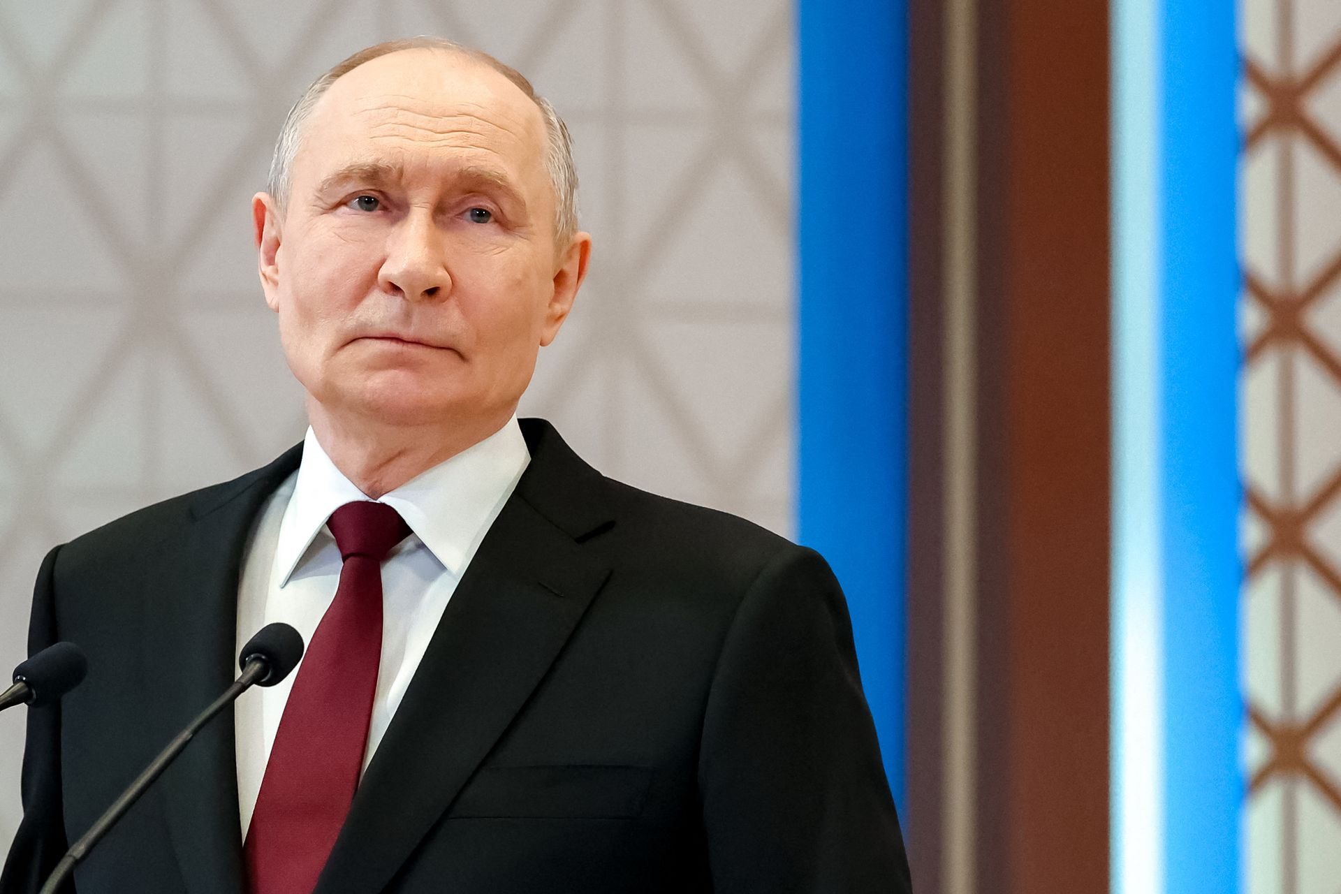 Putin repeats maximalist war claims as battlefield reality shifts
