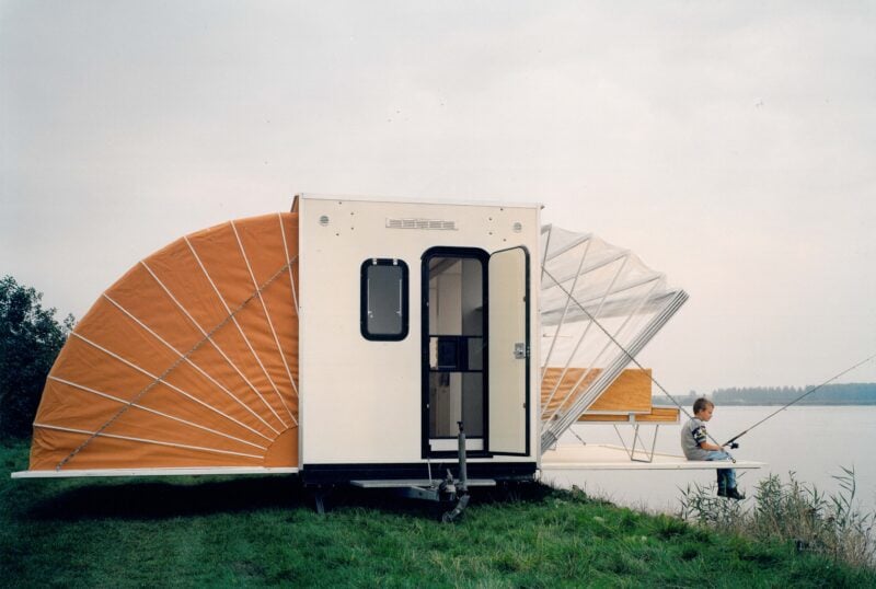 Dieser legendäre faltbare Wohnwagen verwandelt sich in ein Tiny House ...