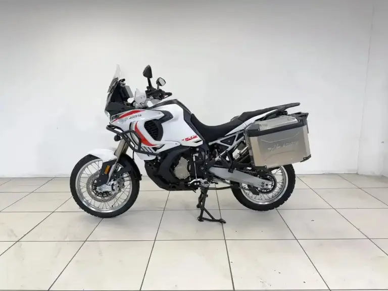 MV Agusta LXP Orioli: l'usato del giorno di Moto.it [GALLERY]