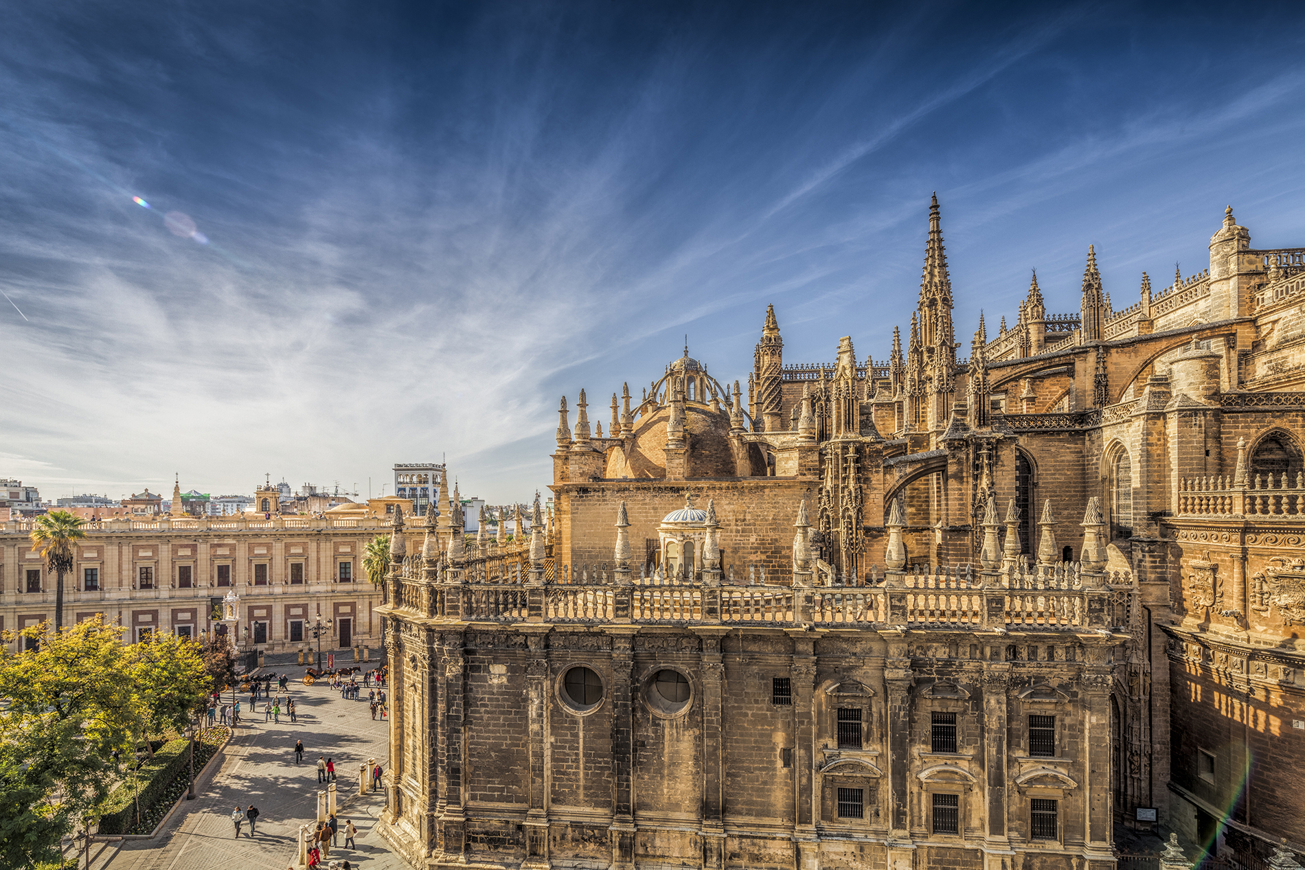 Gothic splendour and Almohad heritage at the Seville Cathedral