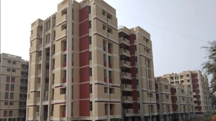 DDA extends booking deadline: Homebuyers get more time to apply for 3 ...