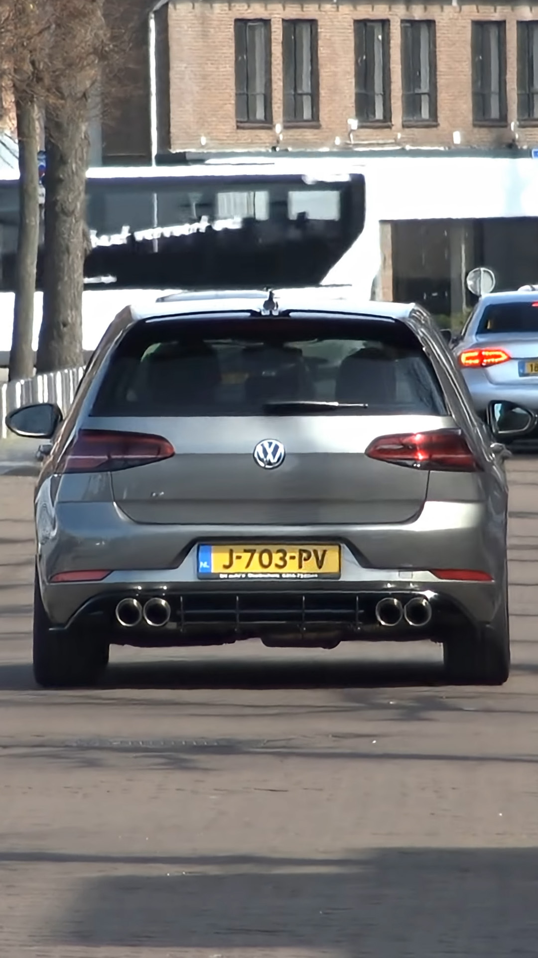 Golf exhaust sound creates a dramatic car clip