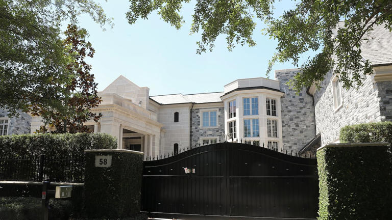 Will Derek Jeter’s former Tampa mansion actually be demolished? Here’s ...