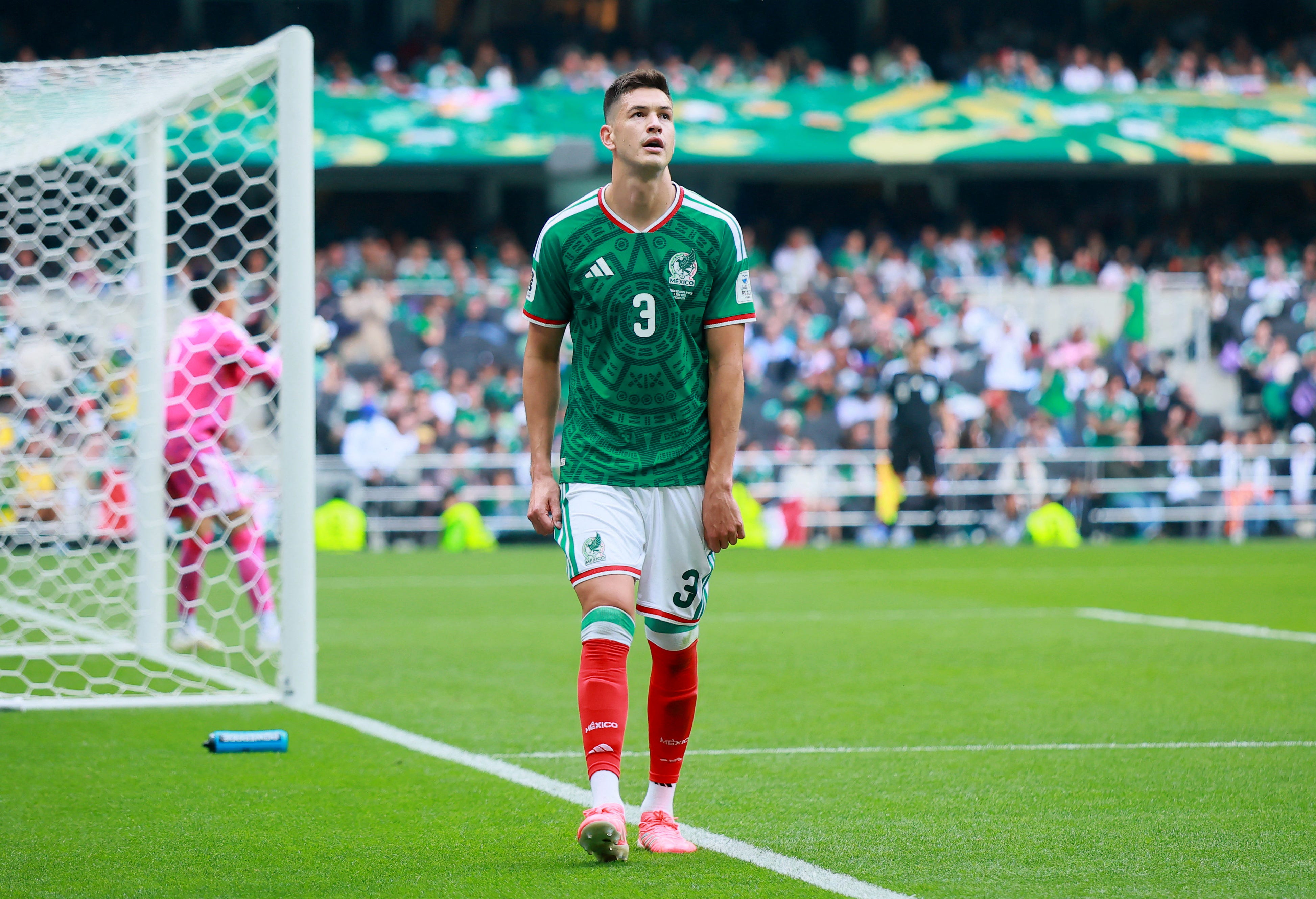 What's next for Mexico without César Montes? Late red card mars stellar ...