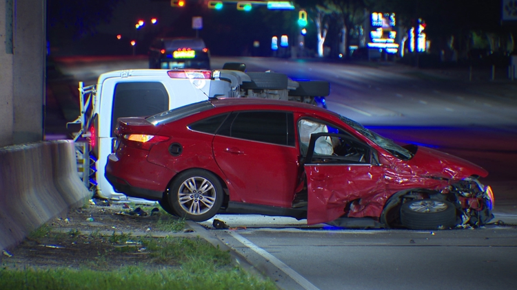 One person killed in crash near Love Field, Dallas police say