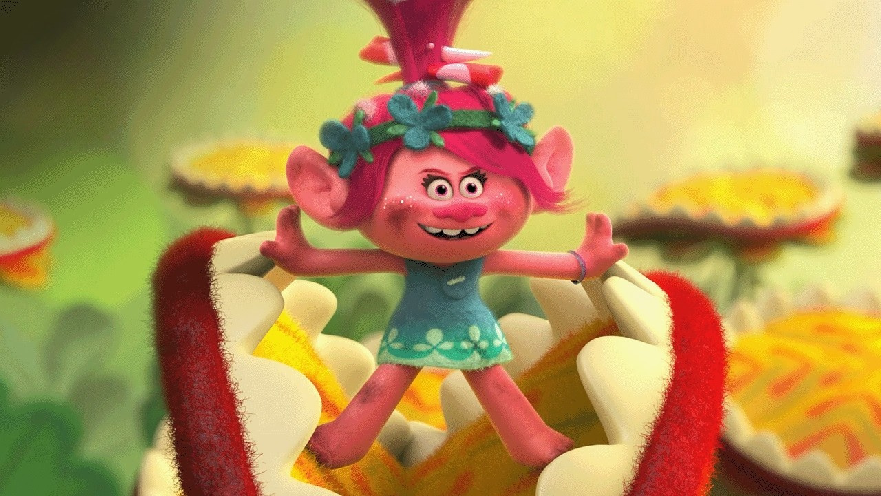 Princess Poppy leaves the village to save her friends | Trolls