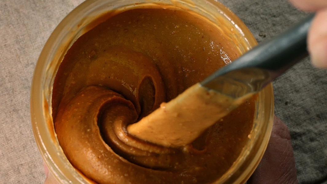 5 natural peanut butters with simple ingredients