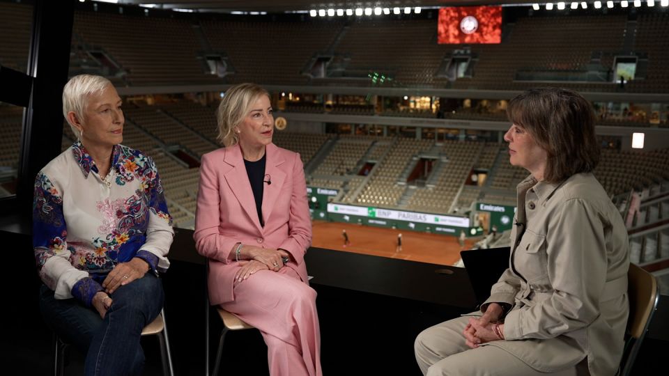 From on-court rivals to battling cancer together