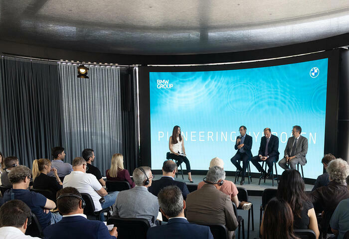 BMW presenta partnership per l'idrogeno con Toyota e Fnm al “Powering ...