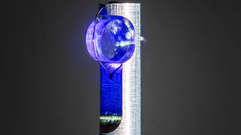 Nuclear clock ticks for the first time, using a thorium-229 atomic nucleus