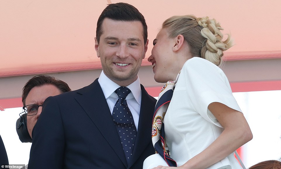 French presidential hopeful faces backlash after outing with princess