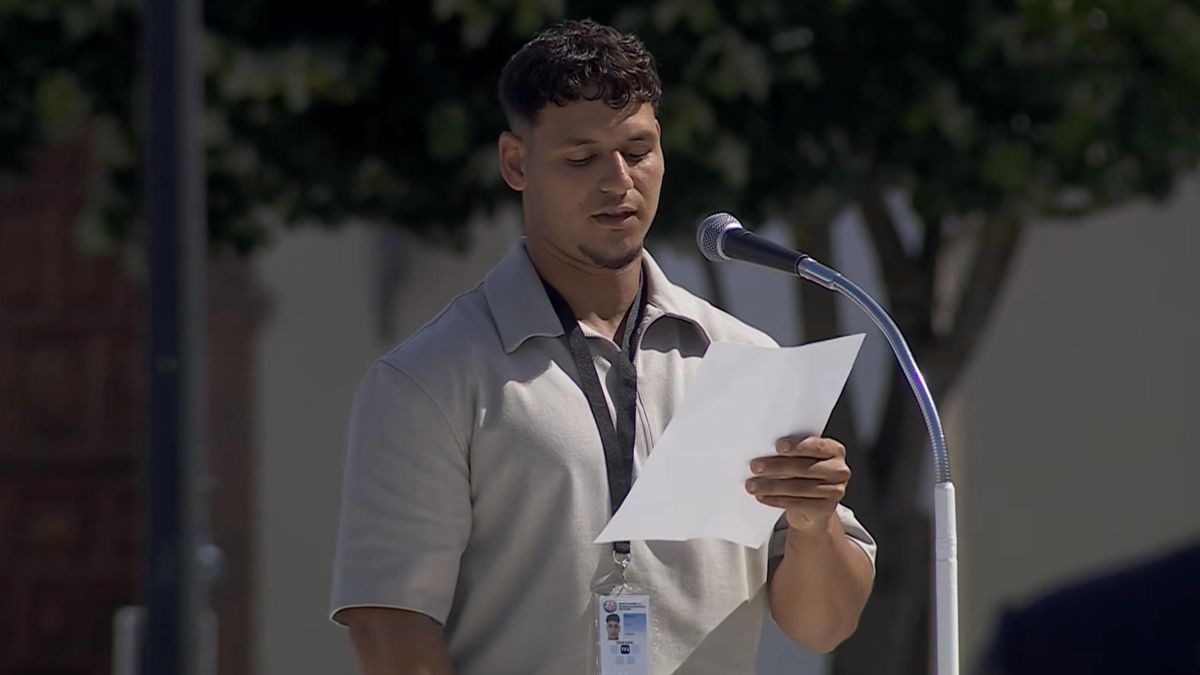 Jalil cuenta su historia al Papa: "Traté de llegar a Canarias dos veces ...