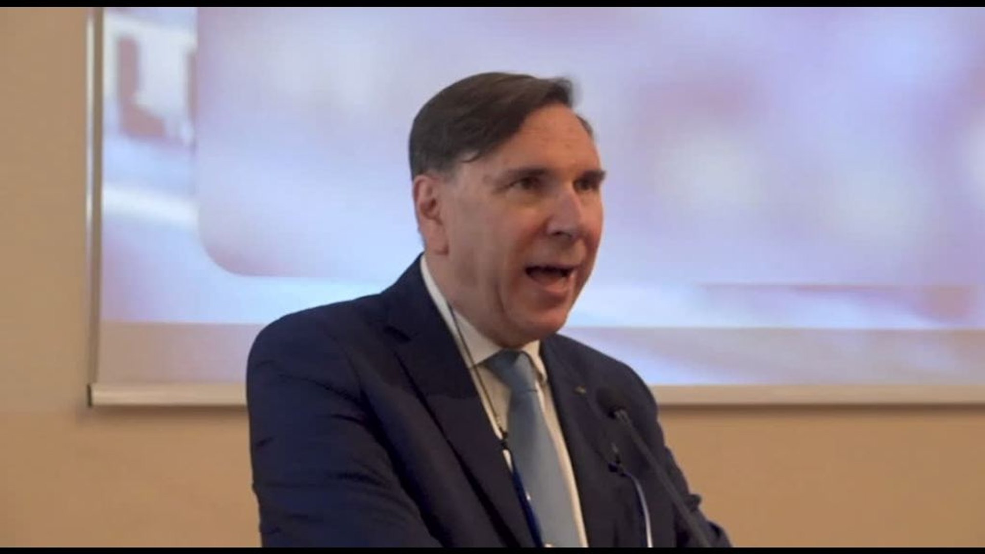 Sanità e AI, Fasi istituisce comitato etico e linee guida