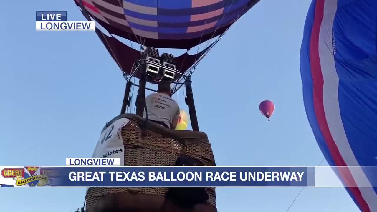 Pilots ascend to the skies during first day of Great Texas Balloon Race