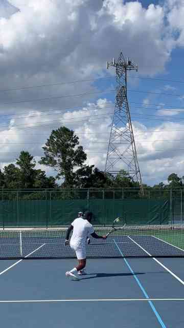 Warm up tips for tennis players