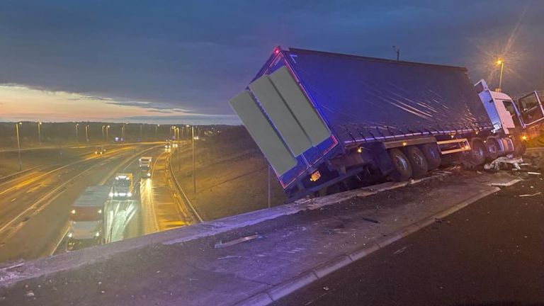 Dashcam captures huge lorry crash on motorway