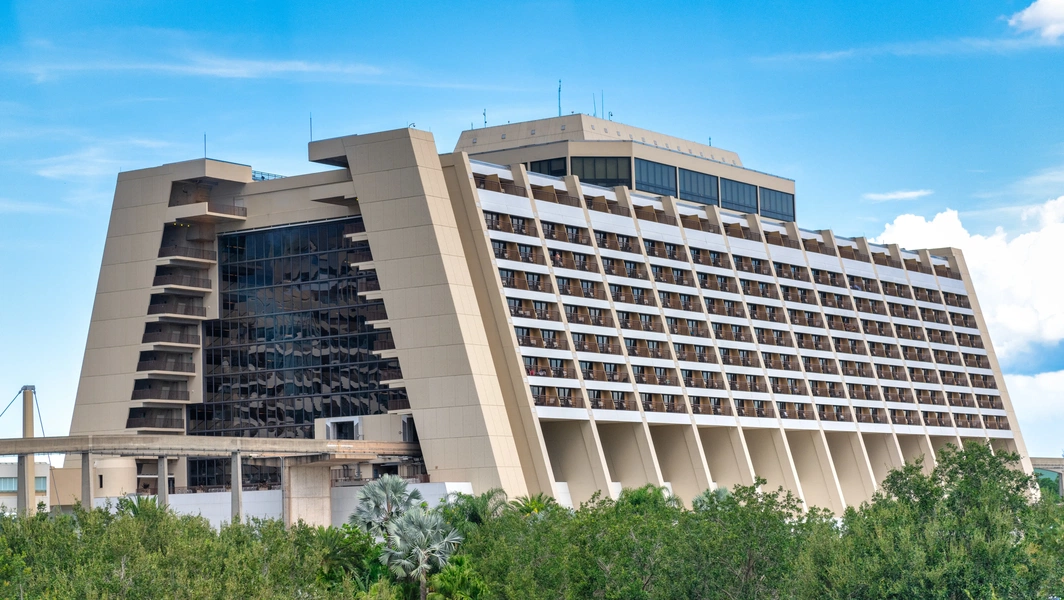 8 Disney World resorts ranked by theme and amenities