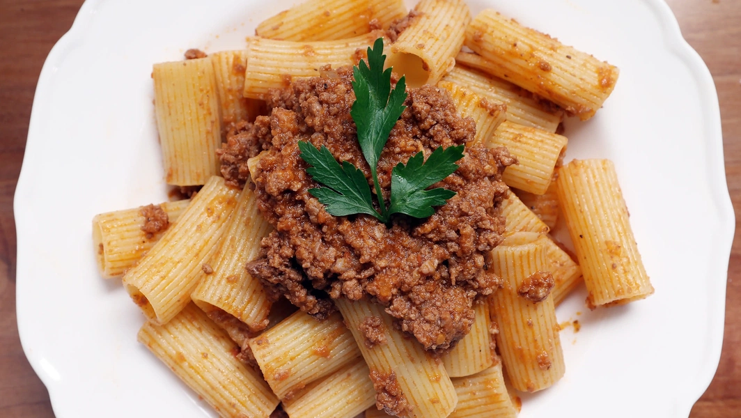 11 easy one-pot ground beef and pasta recipes