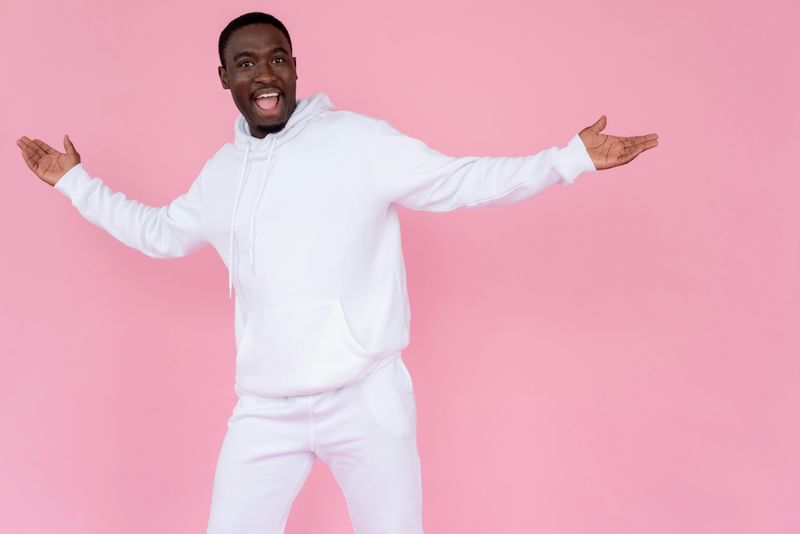 People who gravitate toward white and vibrant outfits often share these ...