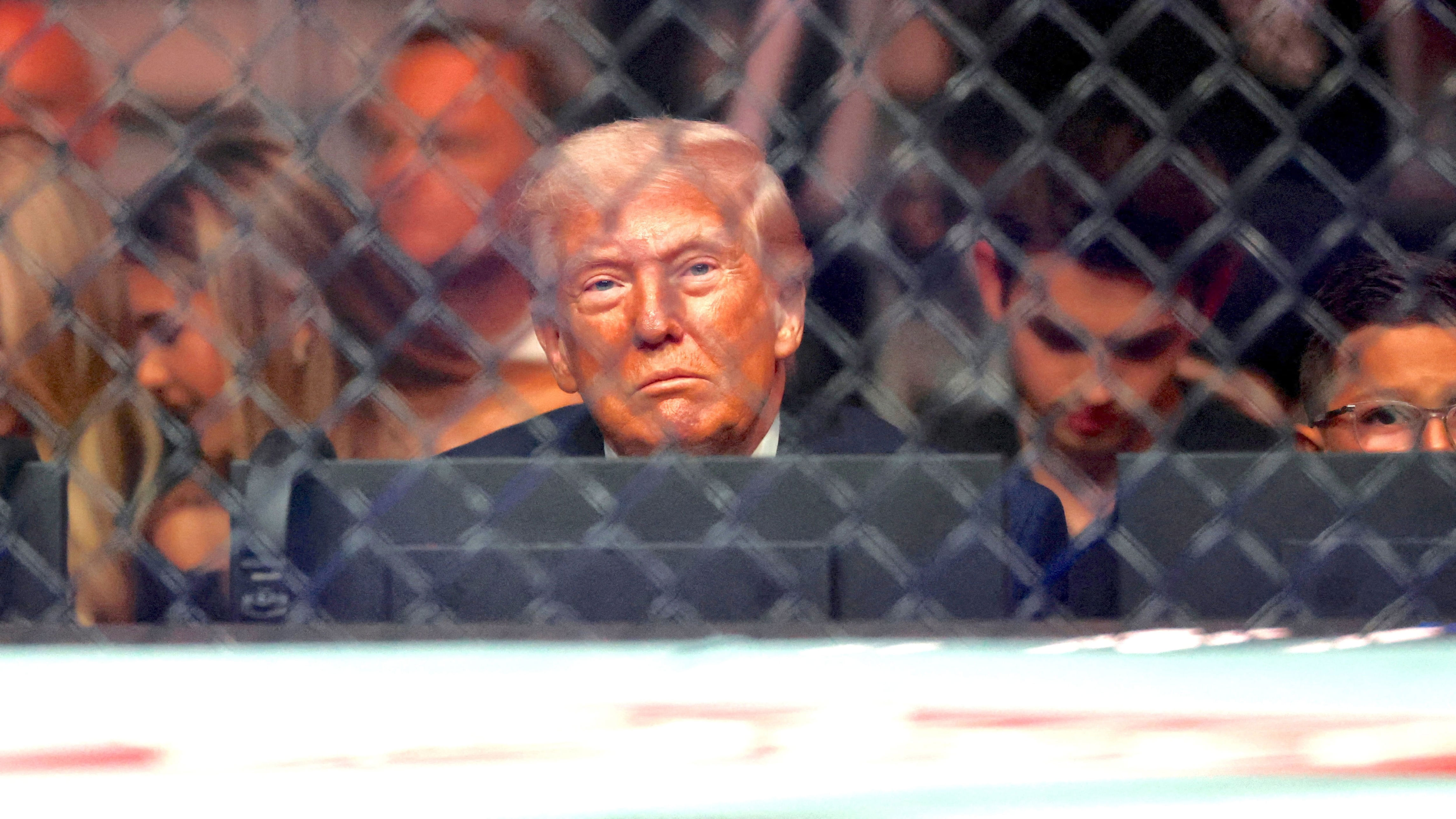 Republicans’ flight delayed by Trump’s tacky birthday bash rehearsal