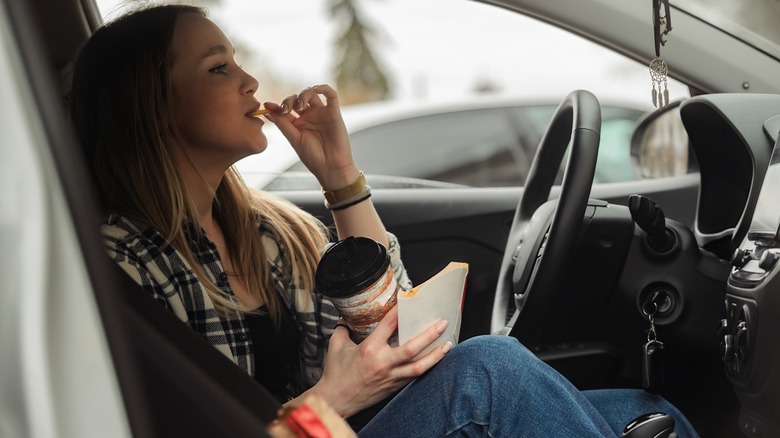 Tips & tricks for cleaning your car's steering wheel