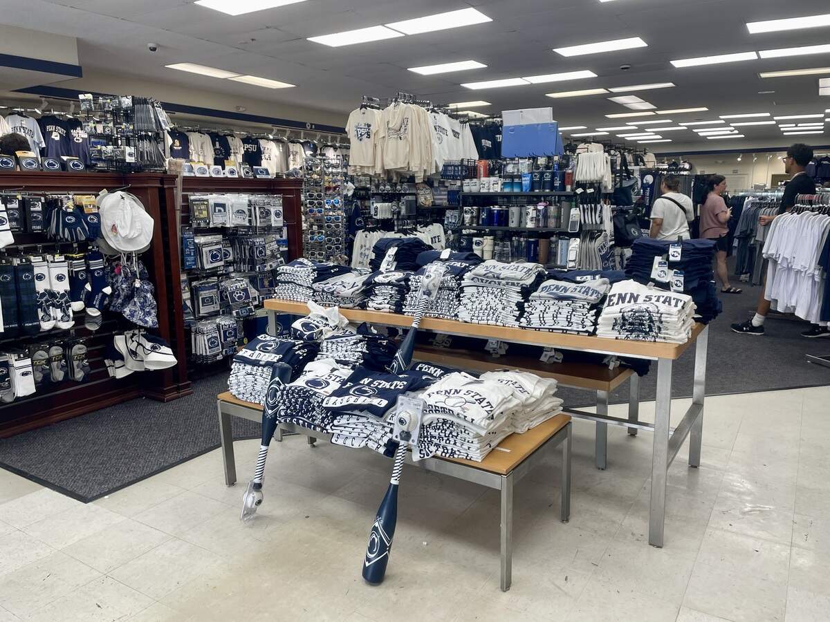 With quick turnaround, national retailer takes over longtime Penn State ...