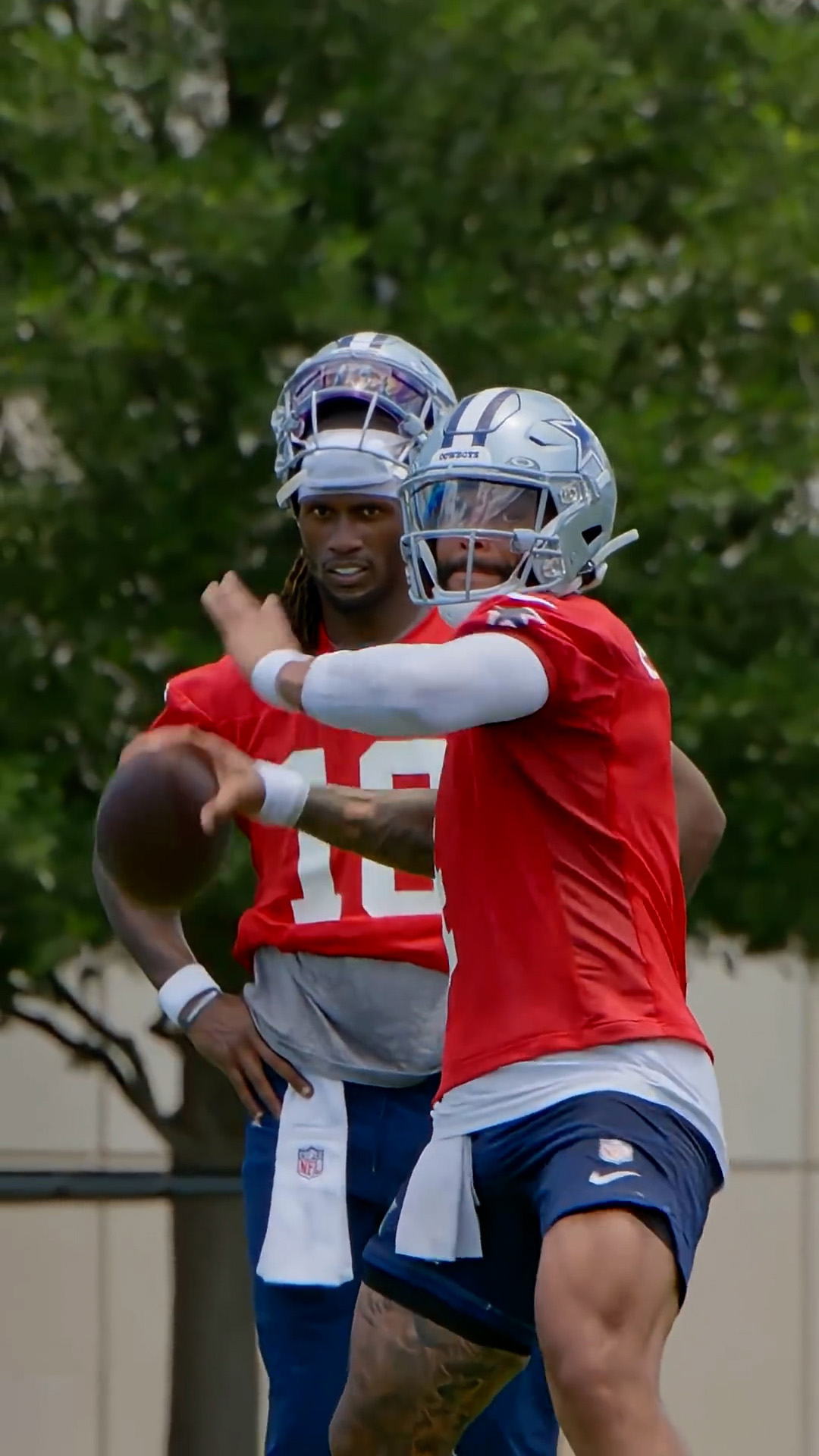 Dak Prescott back slinging dimes to Ryan Flournoy during Cowboys practice