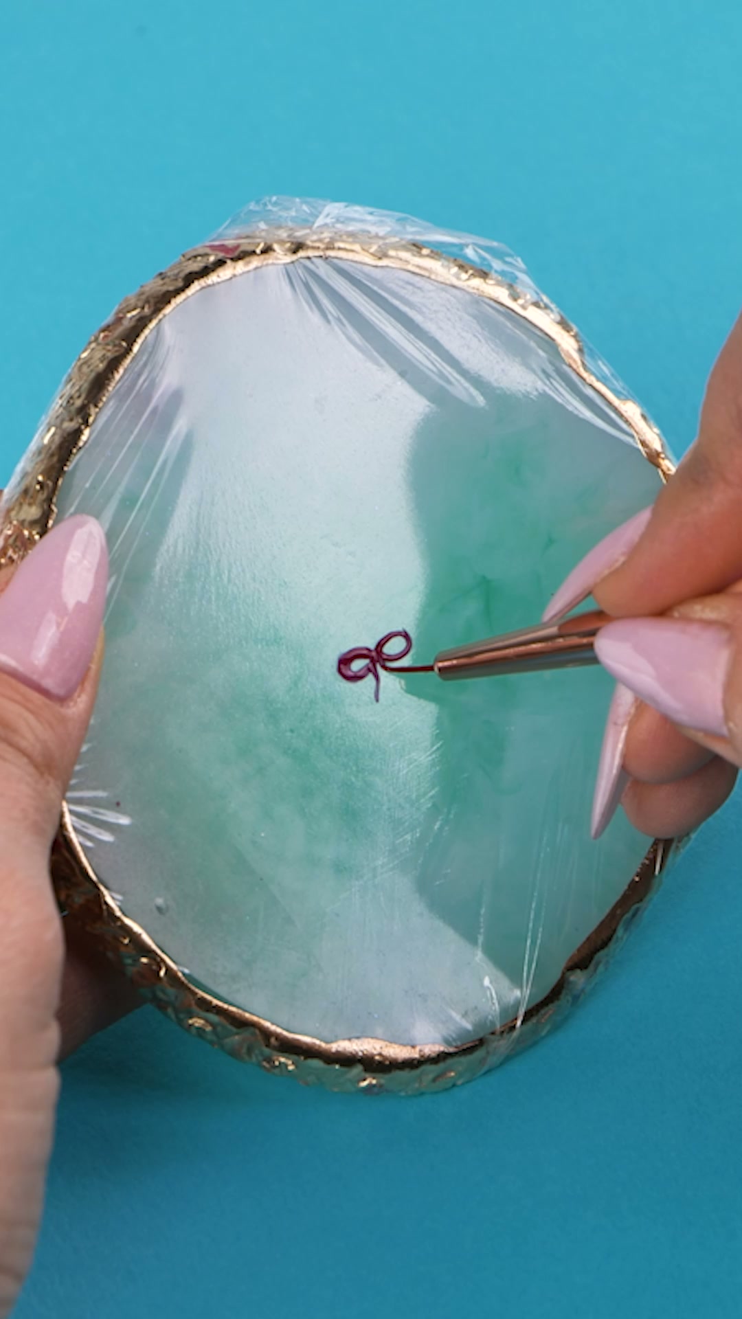 Easy DIY bow nails! 🎀