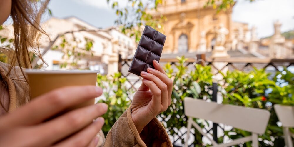 How dark chocolate affects the heart according to cardiologists