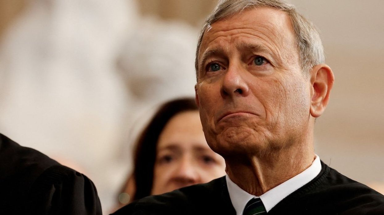 Legal scholar reveals how to get Supreme Court back in line using 'fear'