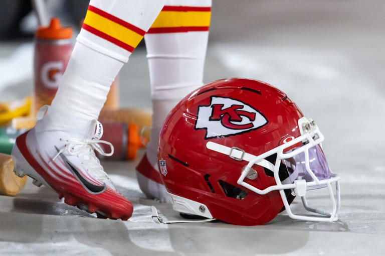 Breaking news: Chiefs trade away Super Bowl champion