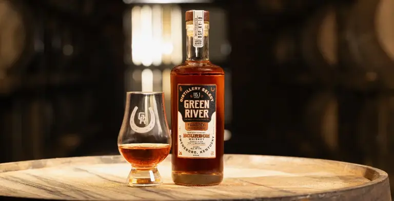 Green River launches its oldest bourbon yet, distillery select toasted ...