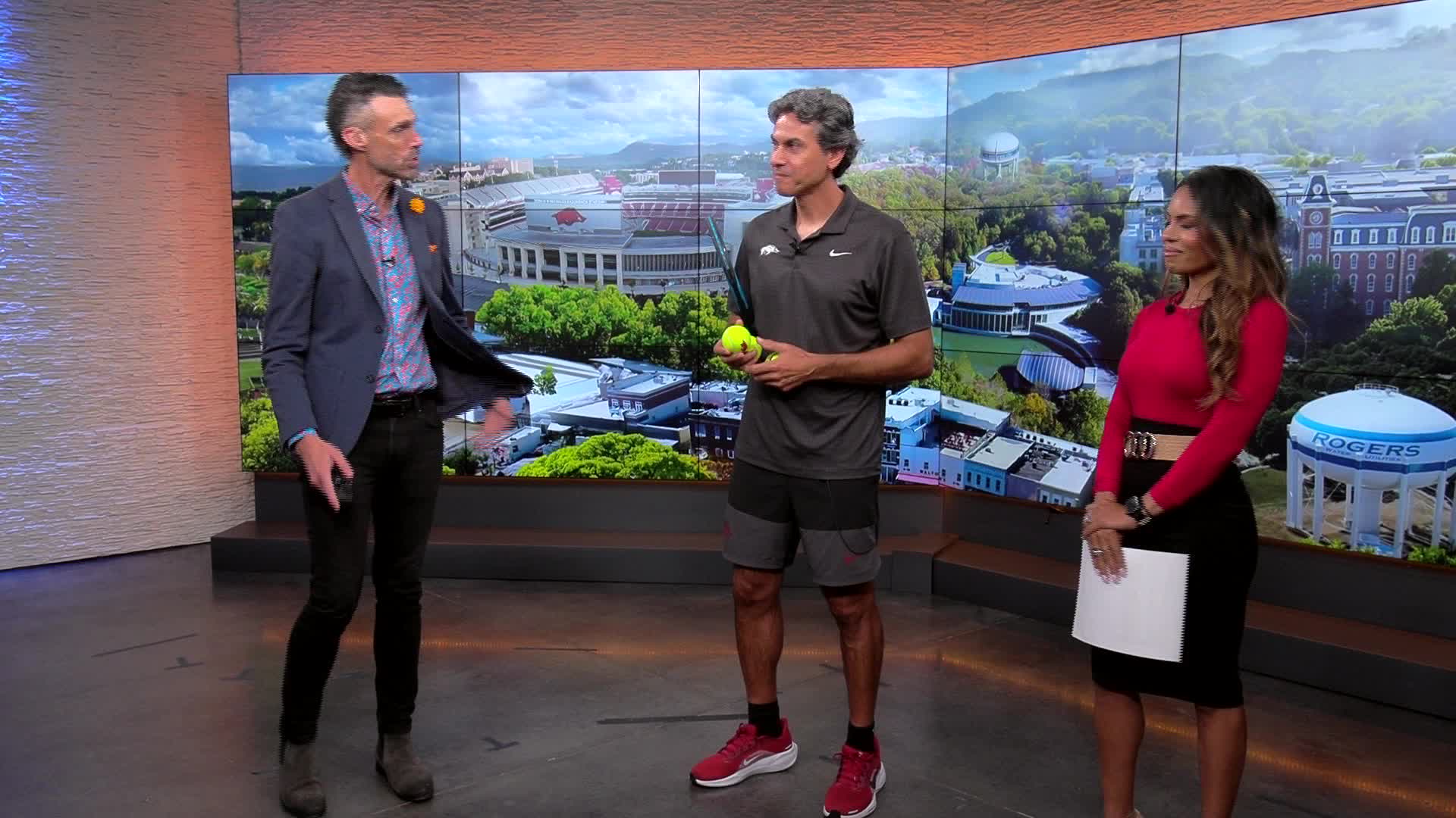 Razorback tennis camps serve up summer fun