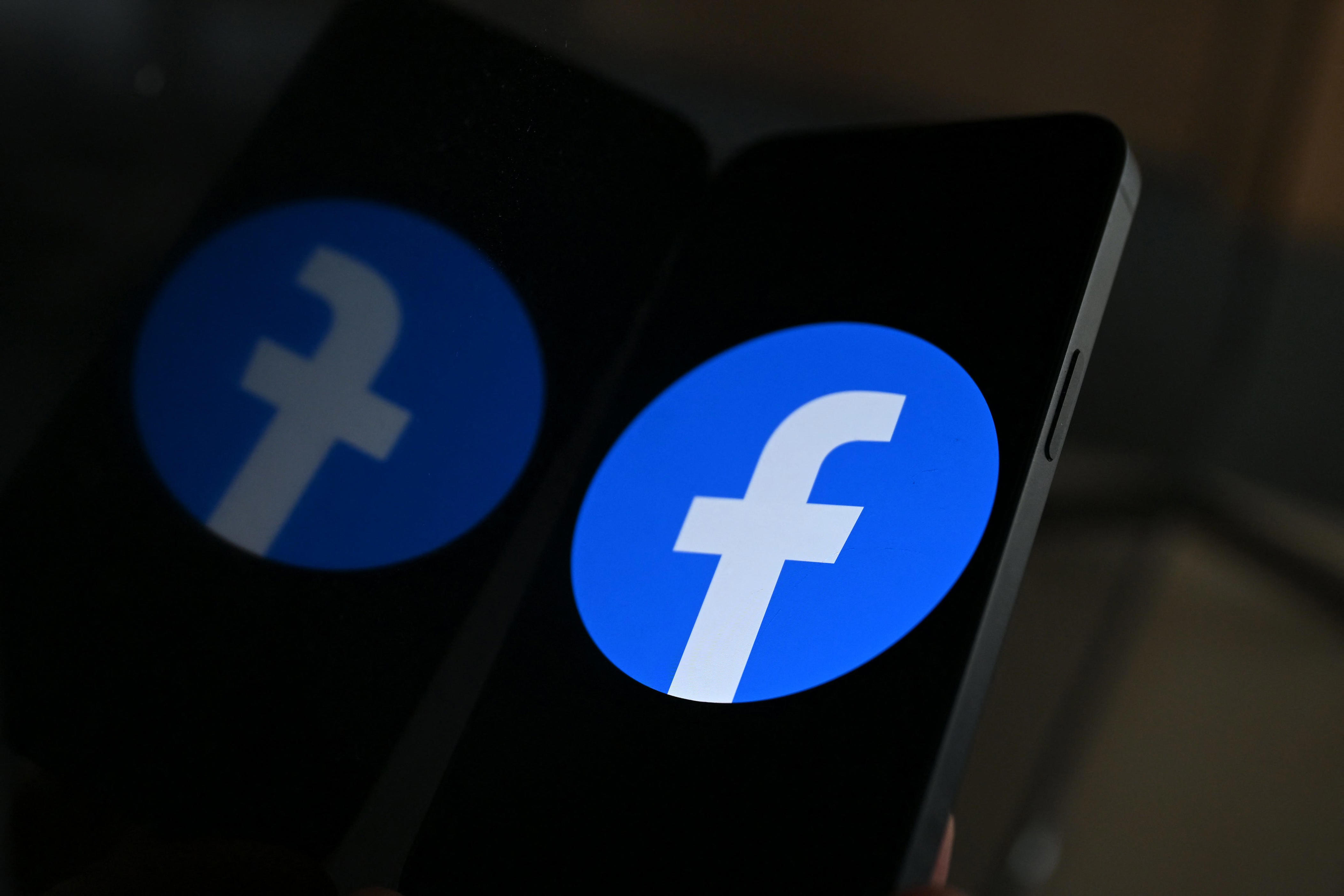 Facebook and Instagram are down for many users