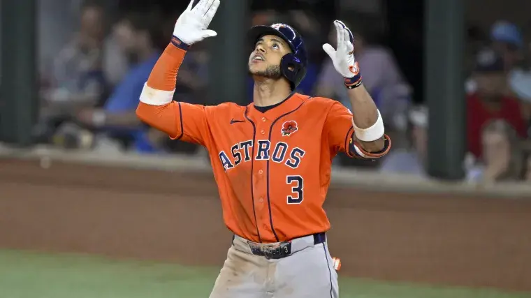 Red Sox listed 'potential fit' to trade for former Gold Glove shortstop