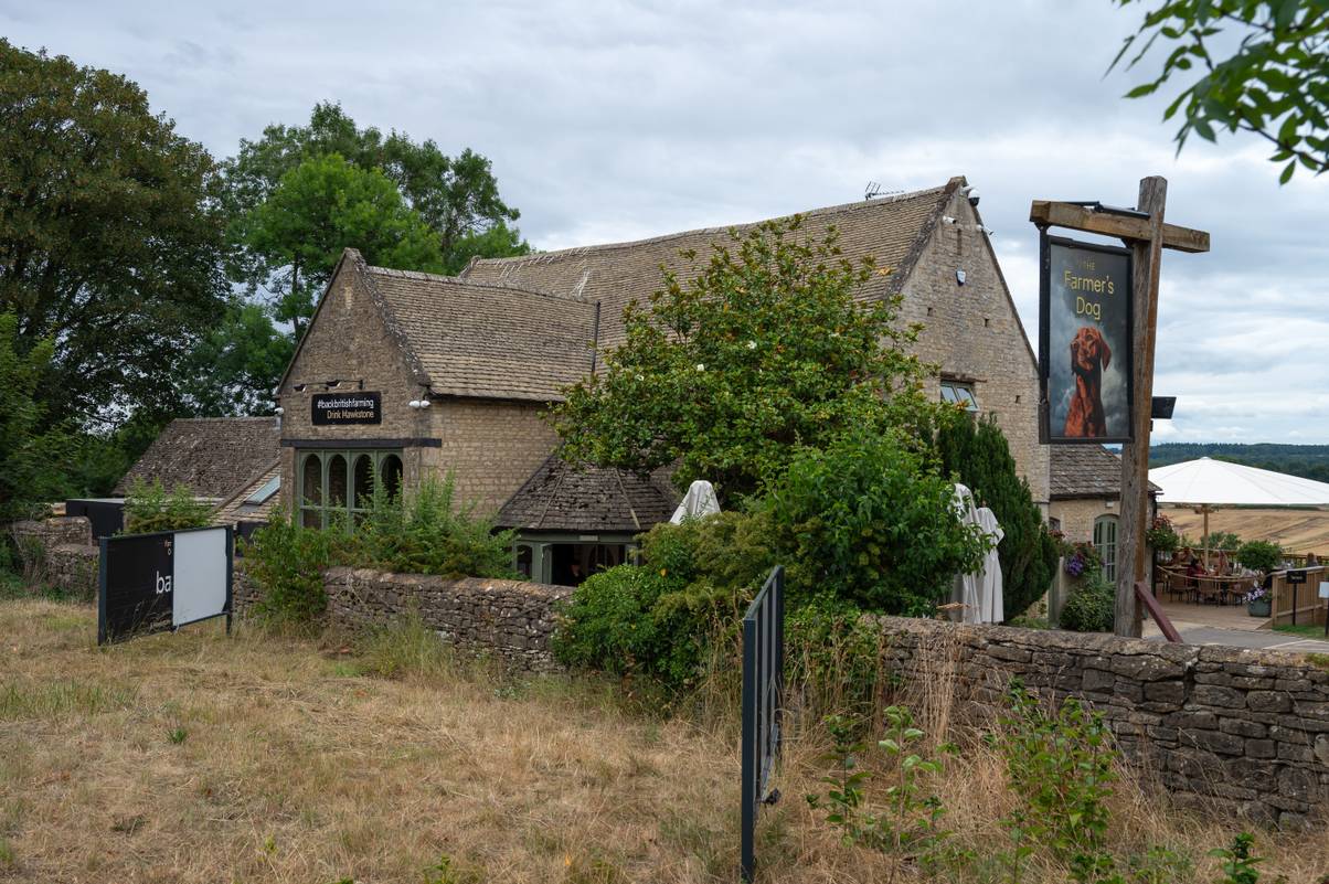 Jeremy Clarkson's Farmer's Dog pub fiercely defended over 'shocking ...