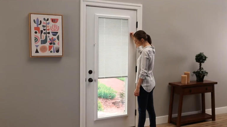 The easier way to add privacy to front door windows without traditional ...
