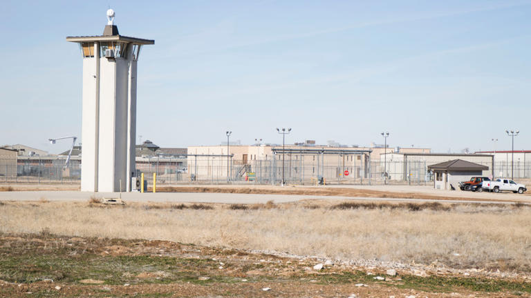 Idaho prepares to make firing squad primary execution method