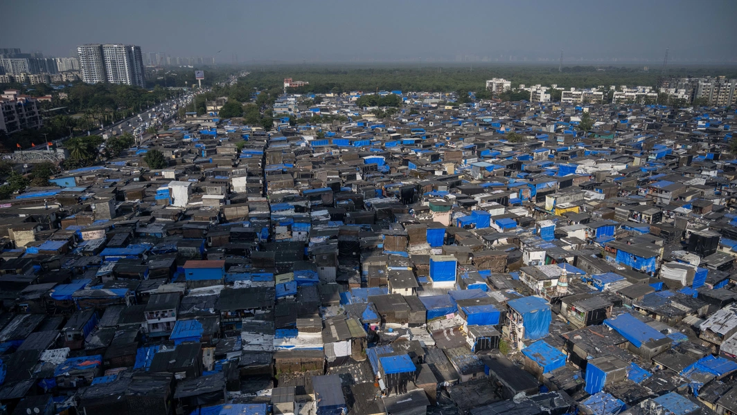 Reliance consortium wins bid for Juhu Galli slum project