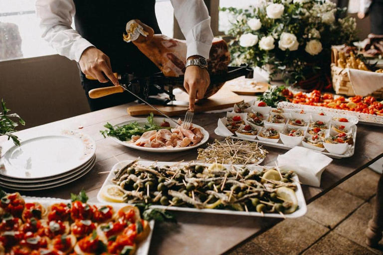 Buffet Menu: Pengertian, Jenis, dan Keunggulan