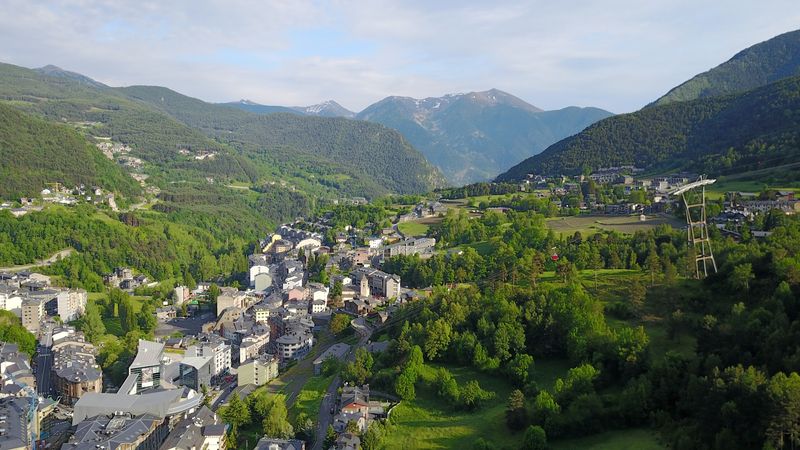 18 small nations with outsized global influence