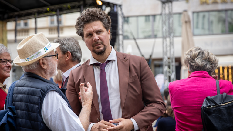 Átalakulhat a köztelevízió és kiírhatják az NFI intézményvezetői pályázatát